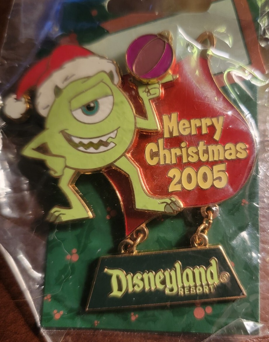 Disney DLR - 2005 Holiday Ornament Collection - Mike Wazowski - Pin ...