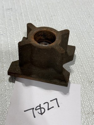 TORO 20493 BLADE RETAINER MOUNTING HUB 93-4107 (#7827) | eBay
