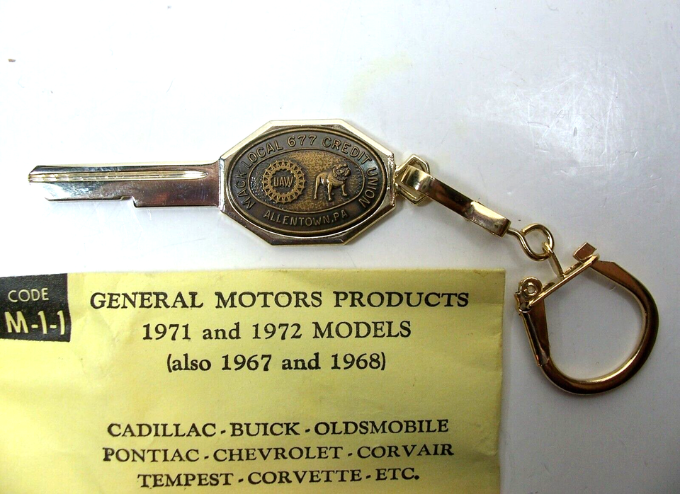 MACK TRUCK GOLD BULLDOG NOS GM B48-A KEY IGNITION BLANK KEY A CHAIN ...