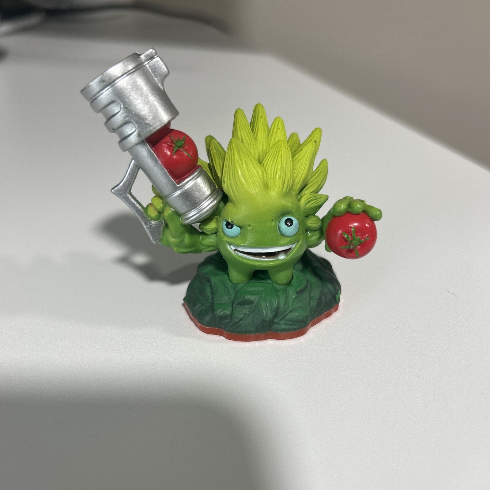 Skylanders TRAP TEAM Character Figure: DARK FOOD FIGHT (red base) | eBay