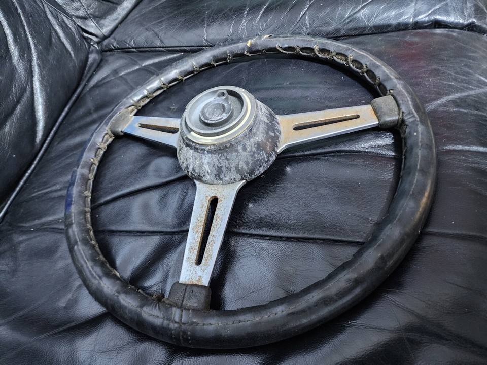 Triumph Spitfire 1500 , TR6 GT6 Original BL steering wheel | eBay UK