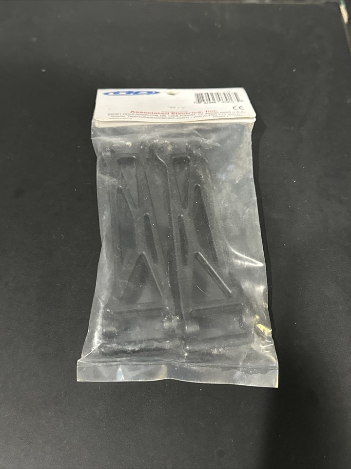 Vintage NOS Team Associated RC10gt2 front suspension arms Part# 7917 | eBay
