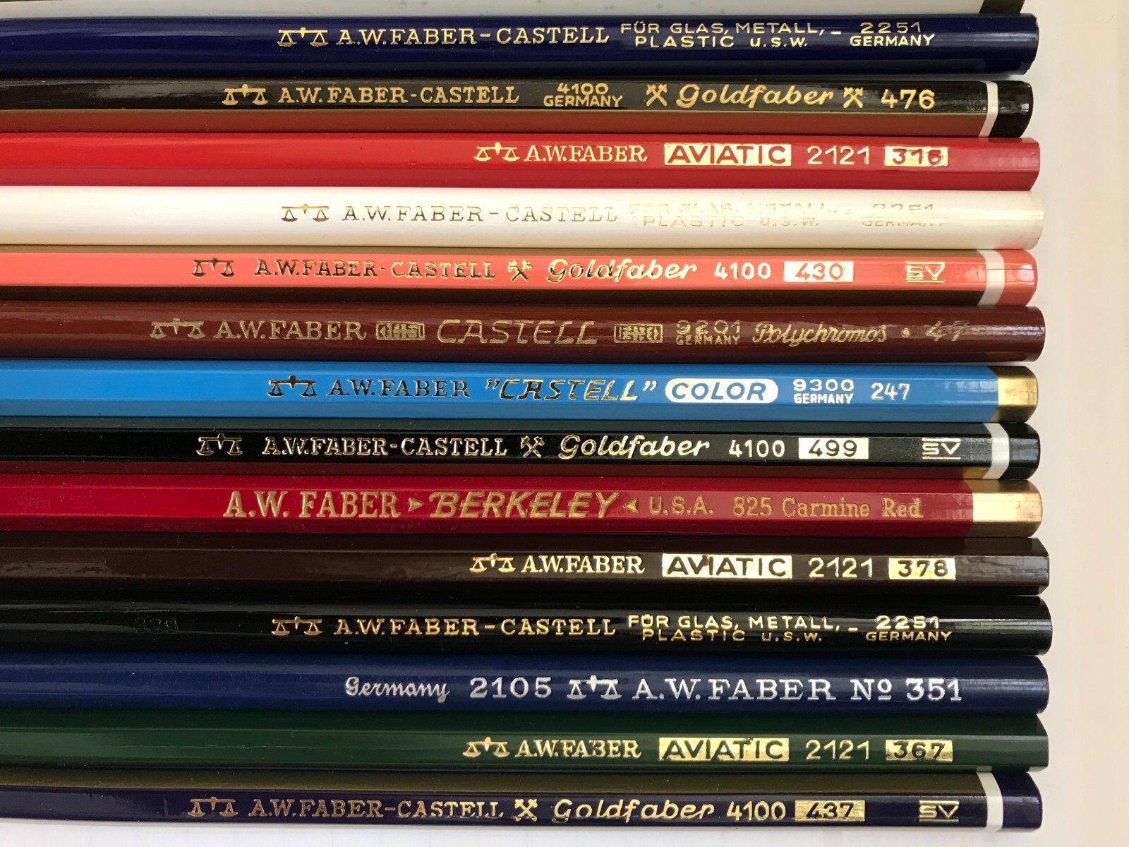 22 VINTAGE A.W.FABER COLOR PENCILS:GOLDFABER, AVIATIC, POLYCHROMOS ...