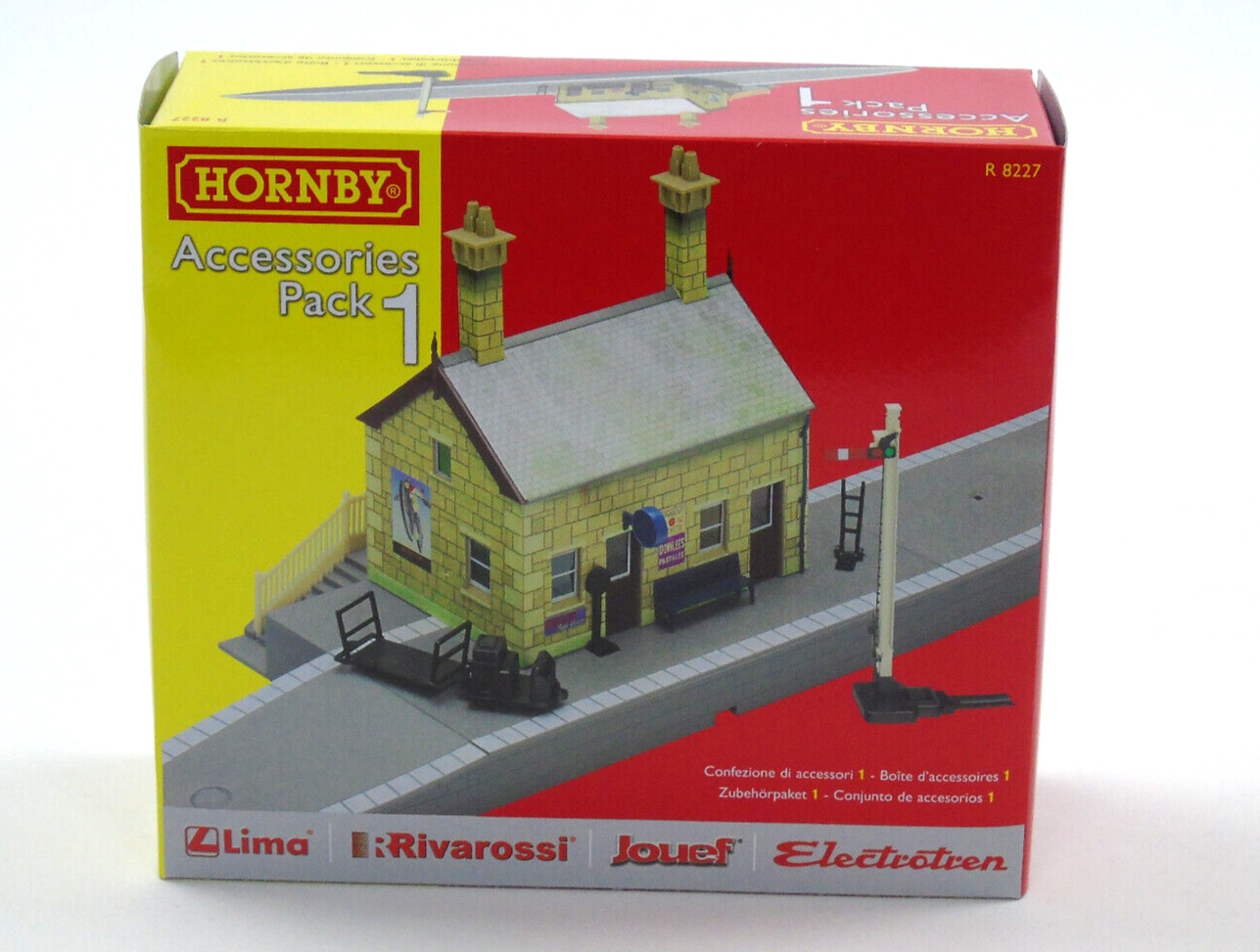 Hornby OO Gauge Extension Pack 1 Station & Platform w/ Ramps - R8227 ...