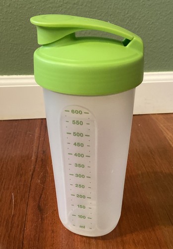 Tupperware EZ Shaker Red Quick Shake All In One 300ml 20 Oz | eBay