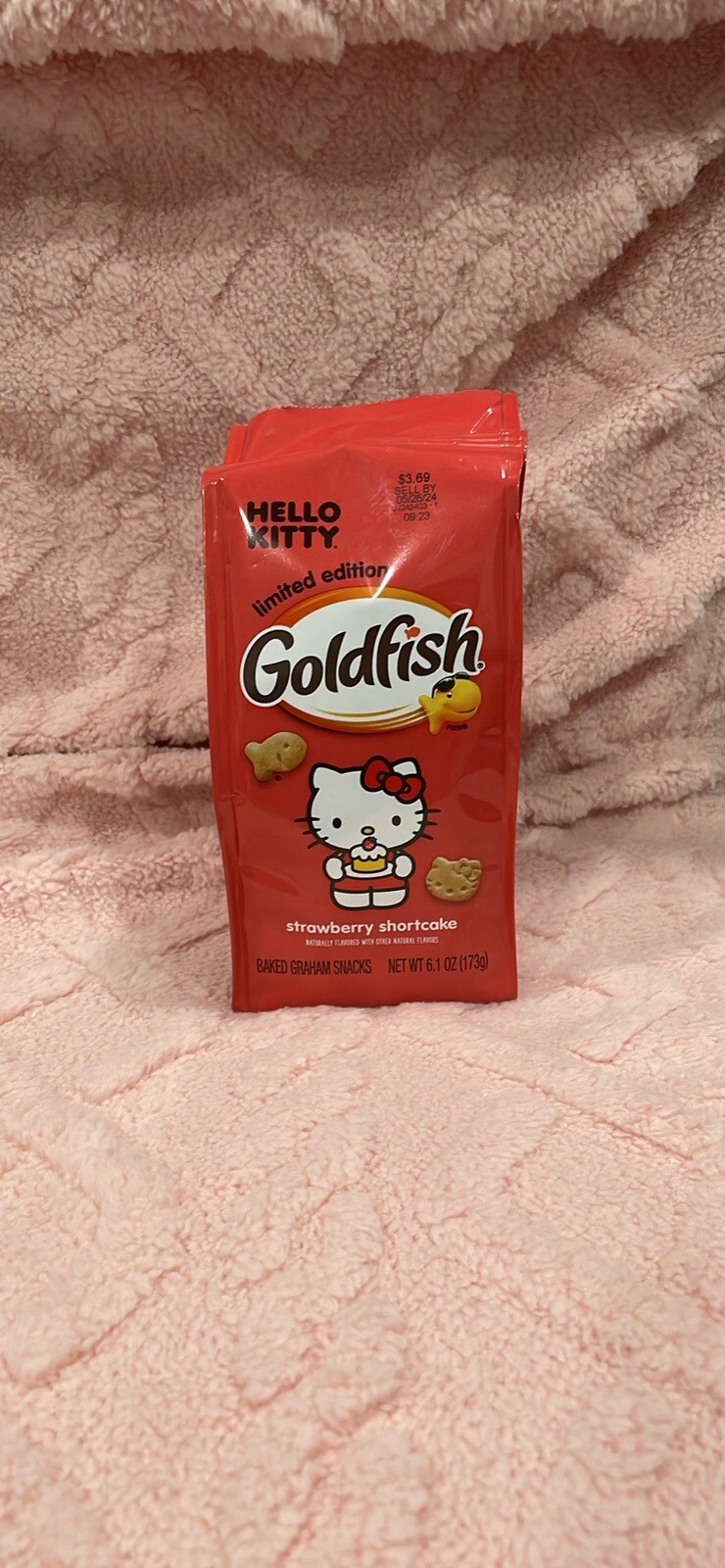 Hello Kitty Goldfish Limited Edition Strawberry Shortcake FREE SHIPPING ...