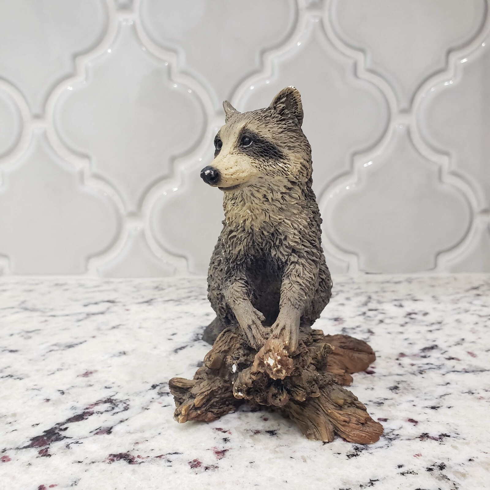 Castagna Animal Figurines RACCOON on Log Resin Italy Hand Painted 1988 ...