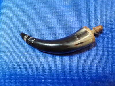 Reproduction Powder Horn Made w/Genuine Horn | eBay
