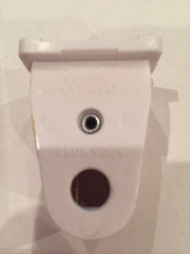 Leviton Cat. 2537, 660W 600 V Florescent Lamp Holder. New | eBay