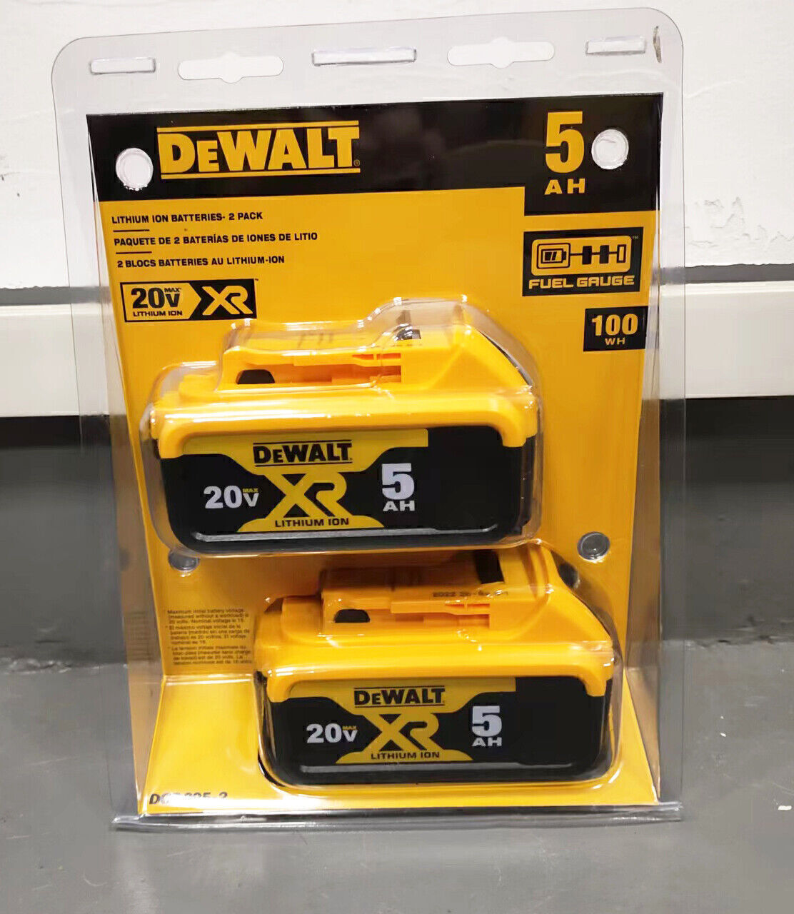 2 Pack Dewalt DCB205 20 volt Lithium 5.0 amp battery DCB205-2 New BBB