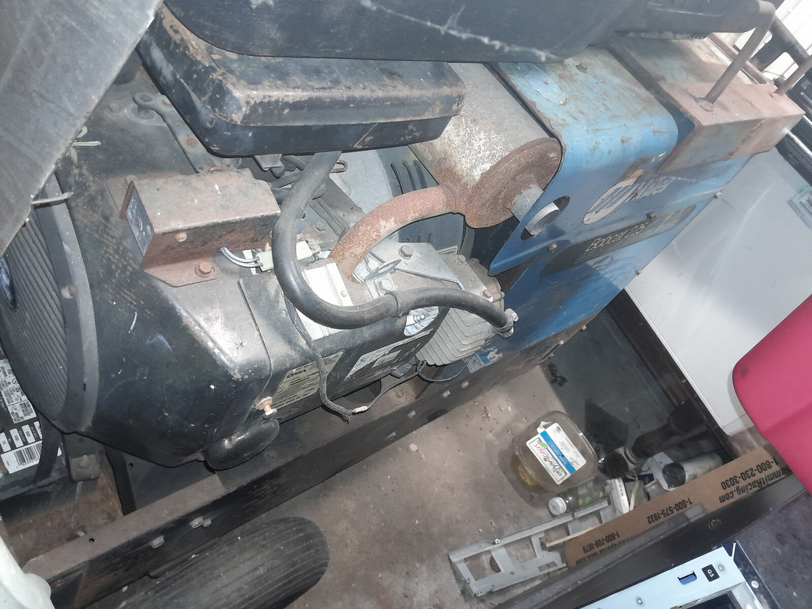 Miller Bobcat 225 Mig, Tig, ARC Welder/Generator with Onan 16 V Twin ...