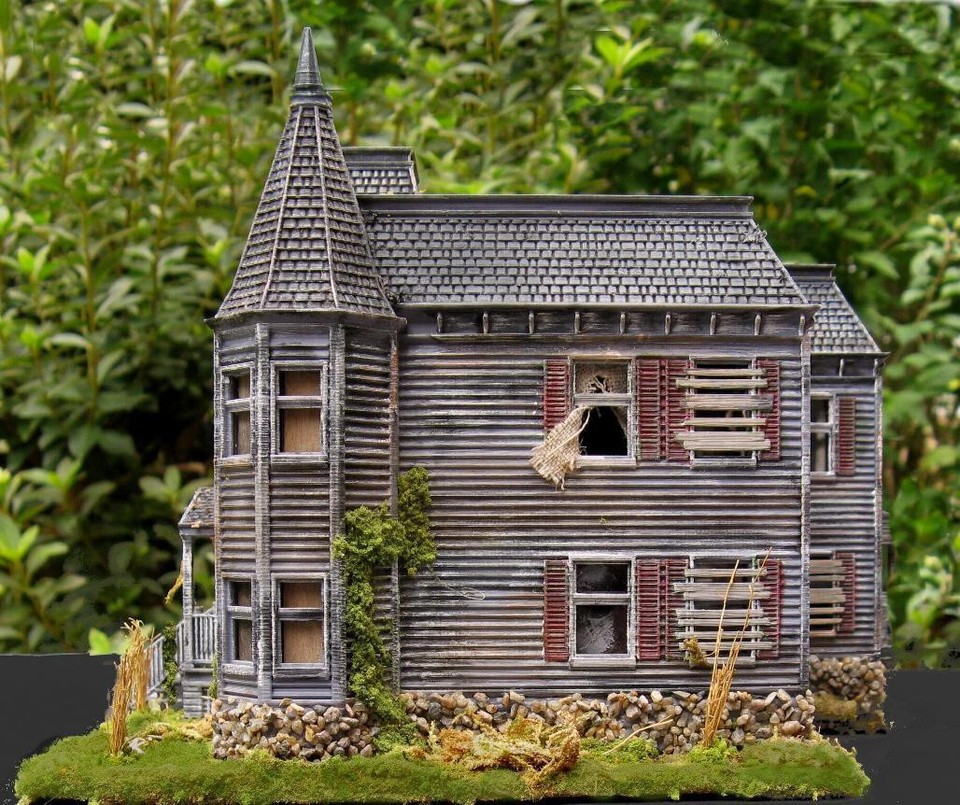NEIBOLT HOUSE MODEL DIORAMA~PENNYWISE CLOWN~HORROR MOVIE IT~HO SCALE ...