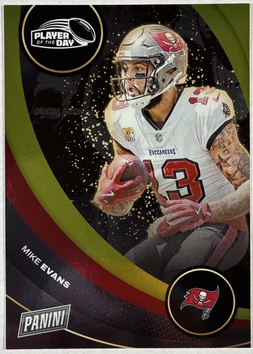 Mike Evans 2024 Panini Player of the Day #46 Purple /25 Price Guide ...