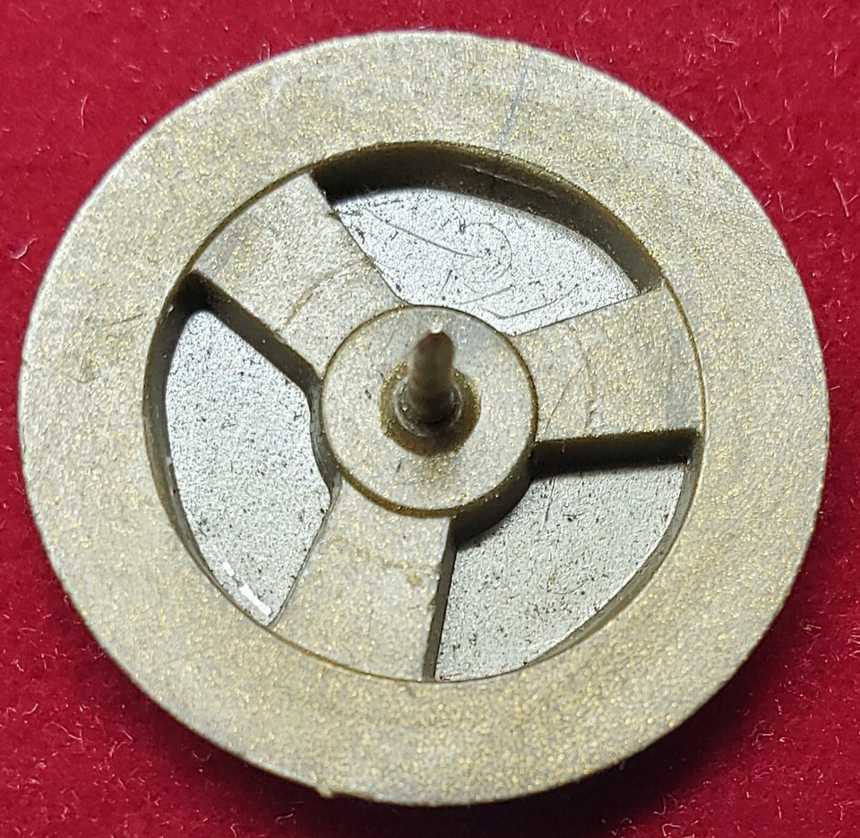 Vintage NFL FORD Punt Pass Kick Contestant Pin Badge 3/4" Round pinback ...