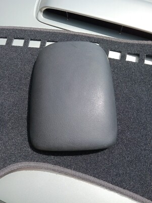 Vt Vx Commodore Centre Console Led Arm Rest | eBay Australia