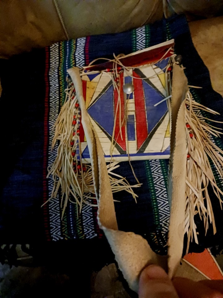 **AWESOME VINTAGE NATIVE AMERICAN PARFLECHE PAINTED BAG LARGE VERY NICE ...
