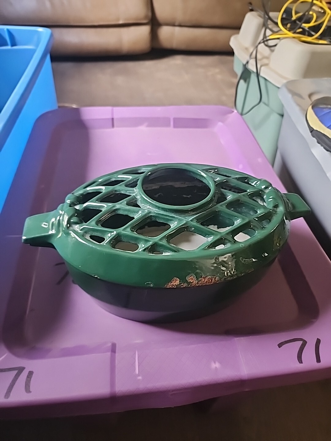 John Wright Cast Iron Wood Stove Steamer Humidifier Pot with Lid | eBay