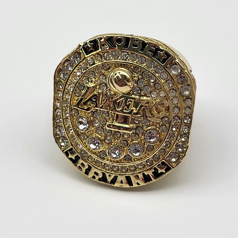 souvenir Kobe Bryant Los Angeles Lakers rhinestone ring sz 8.5 | eBay
