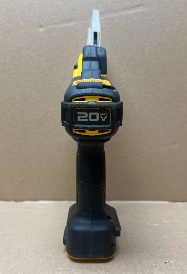 [Used] (DCPR320B) DeWalt 20V MAX* 1-1/2 in. Cordless Pruner (Tool Only ...