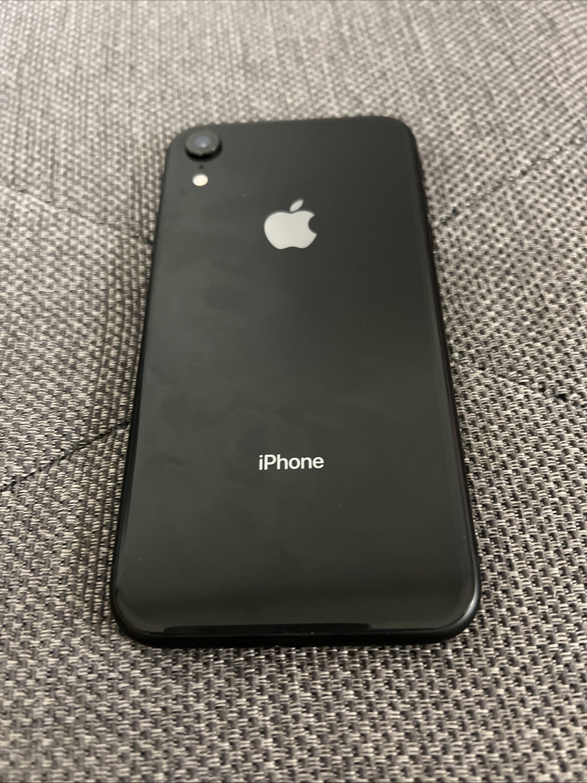 Apple iPhone XR Bundle - 64GB Storage BLACK - Unlocked | eBay