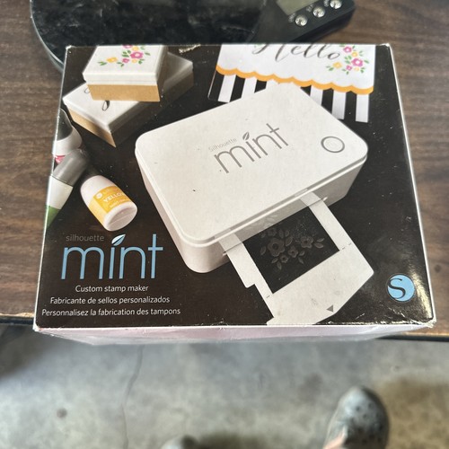 BRAND NEW Silhouette America Mint Custom Stamp Maker Kit White 4 Ink ...