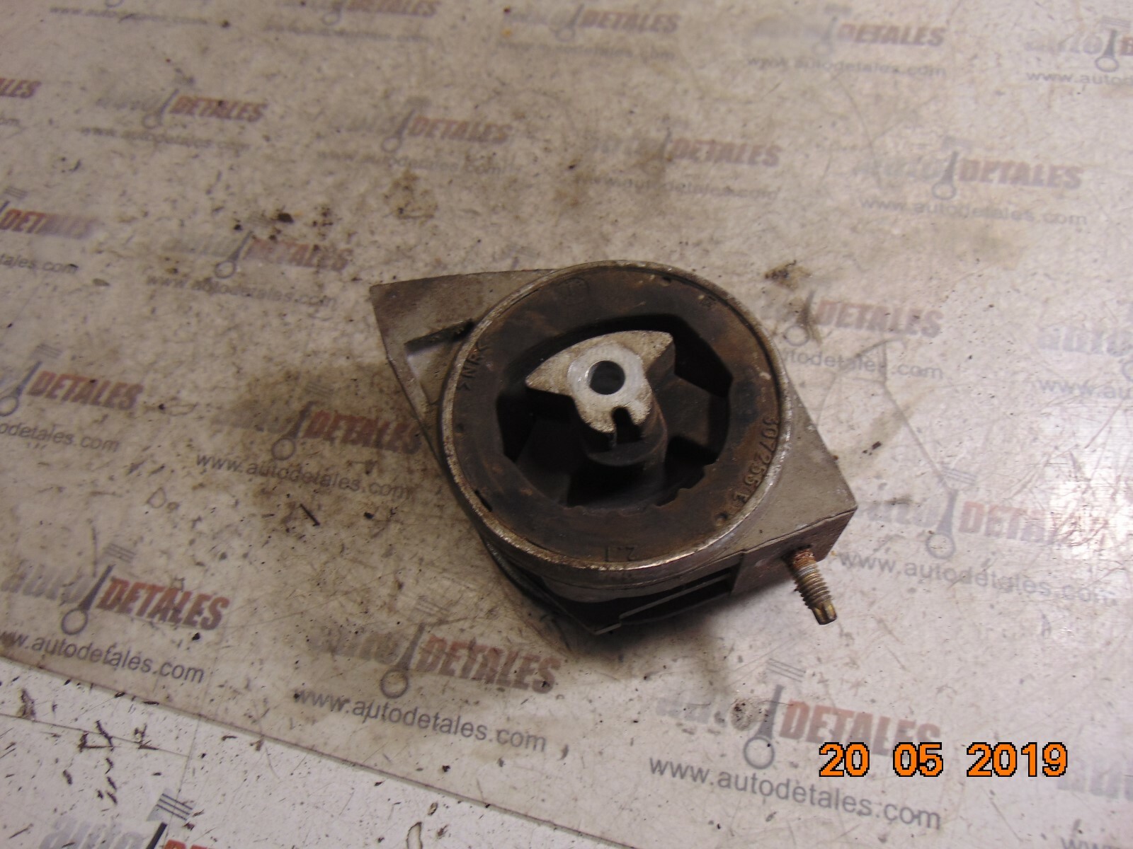 Mercedes A-class W168 1.6 petrol engine mount A1682400618 used 2002 ...