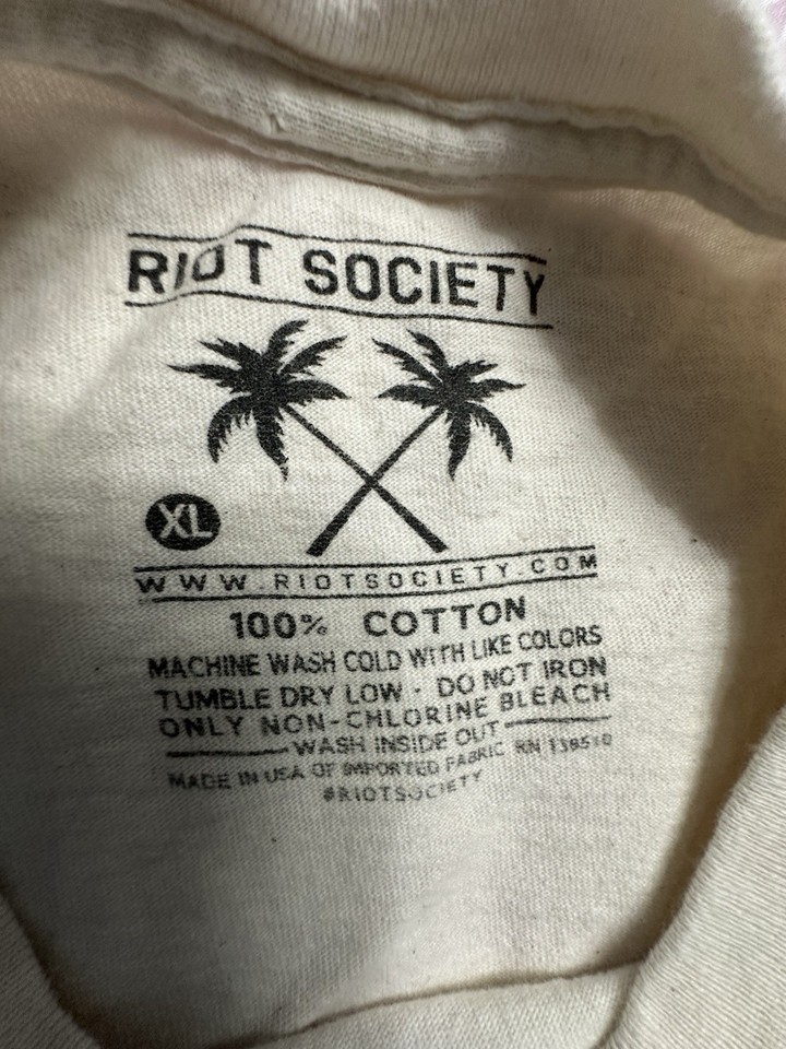 Riot Society Men T-Shirt XL Tan Teddy Bear Logo Graphic Taco Bear Tee ...