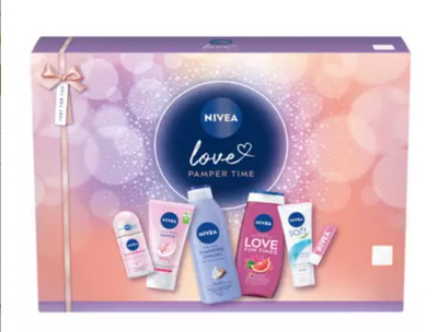 NIVEA Women's Skin & Body care love pamper time skincare kit / Gift Set ...