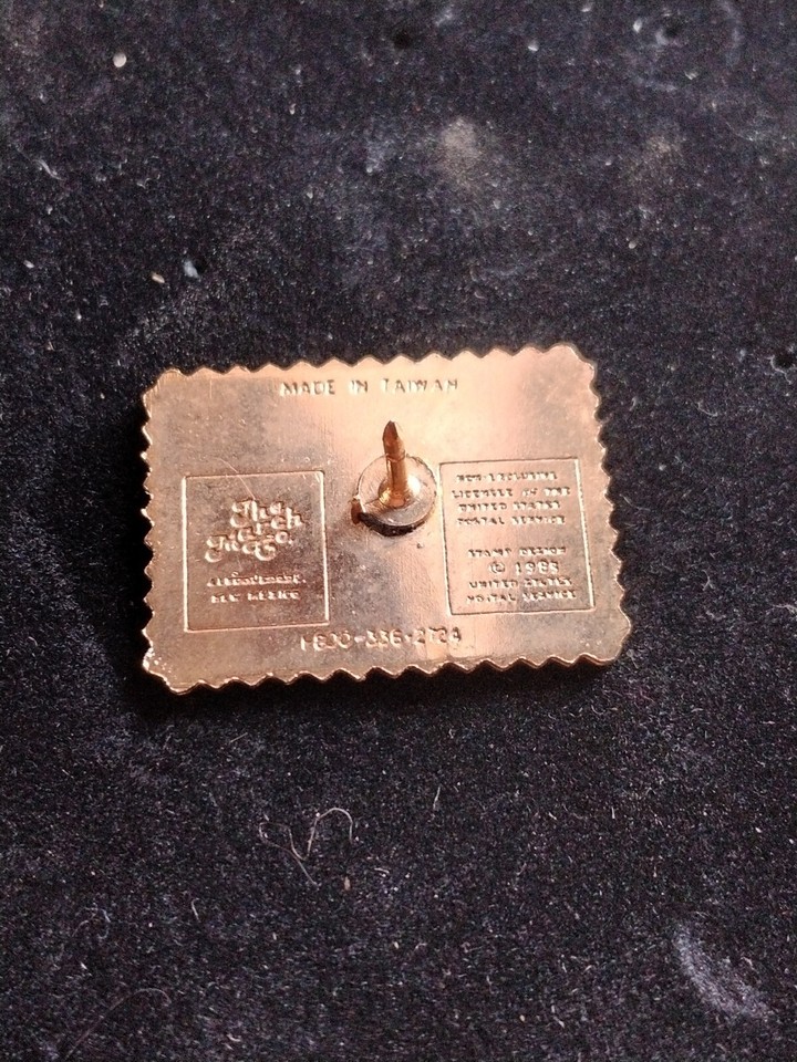 USPS Lapel Pin Vintage Post Office Stamp Greetings Christmas USA 25 ...