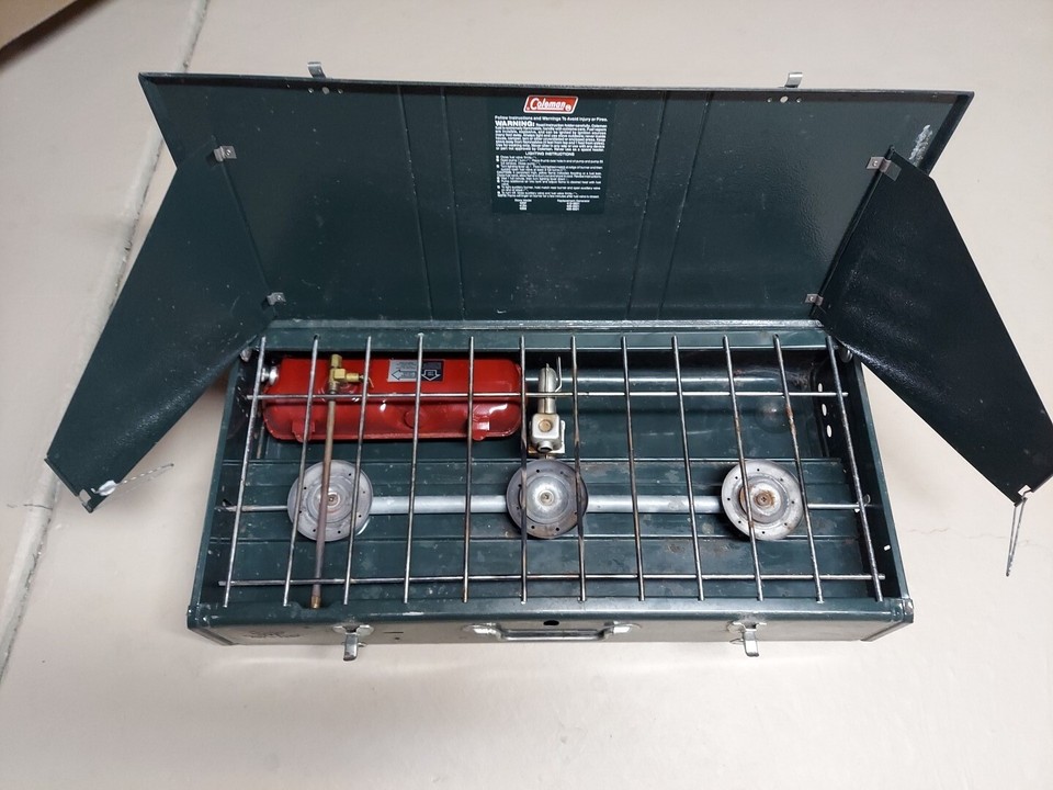 VINTAGE COLEMAN 426D TRIPLE BURNER CAMP STOVE 1979 THREE BURNER CAMPING ...