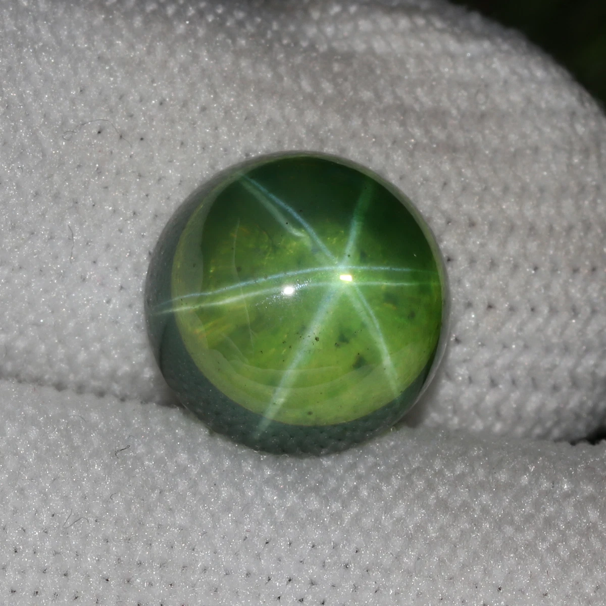 Green Star Sapphire Gem