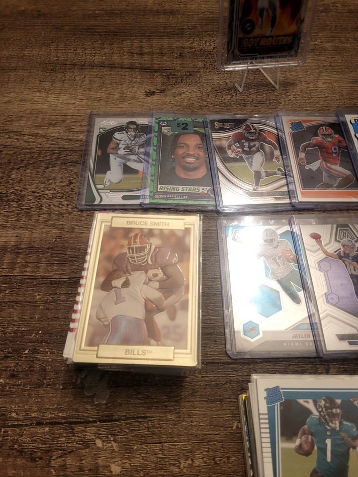 NFL Football Lot Cards) Sports Card Collection 150+ ESTATE SALE FIND | eBay