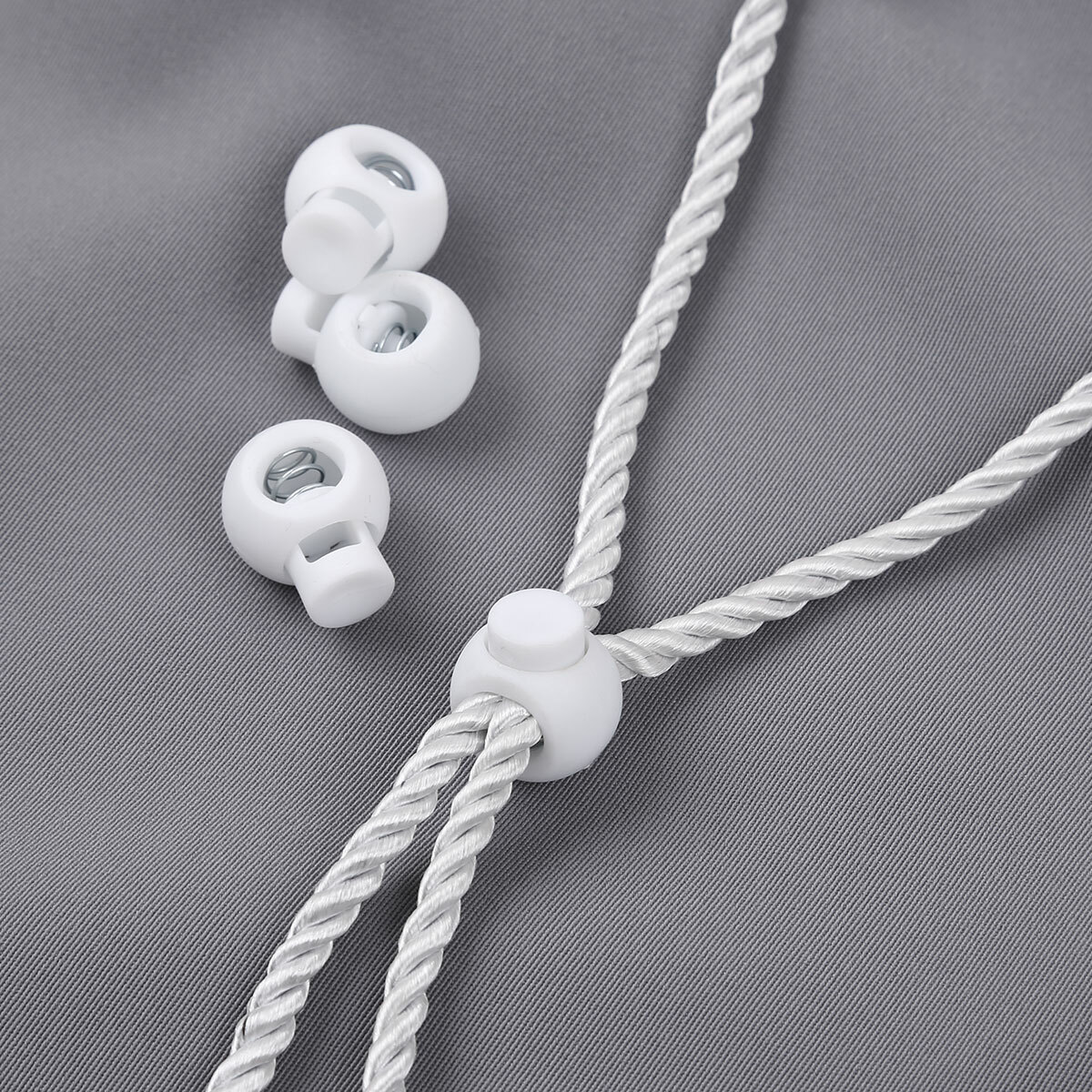 US 50Pcs Toggle Spring Loaded Rope Cord Locks Clips Ends Stopper ...