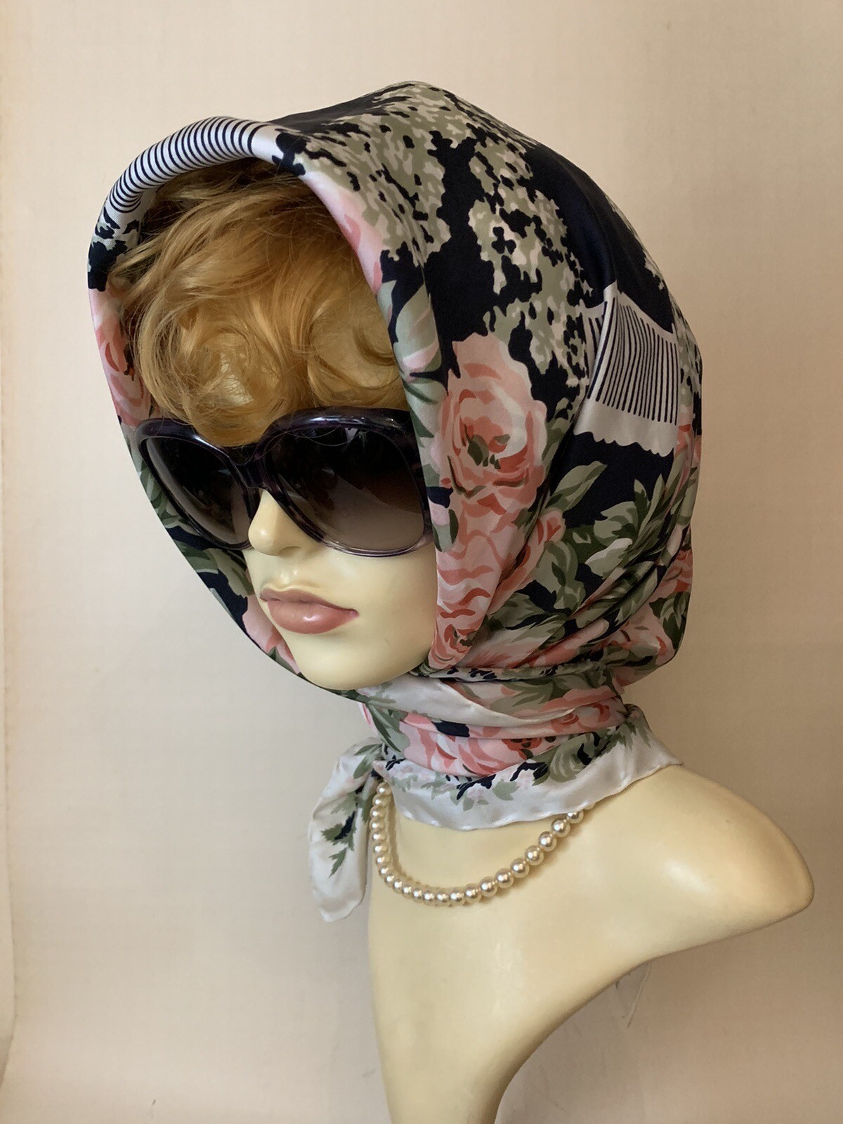 Vintage 1960s Black Pink White Floral Pattern Rolled Hem 34” Head Scarf ...