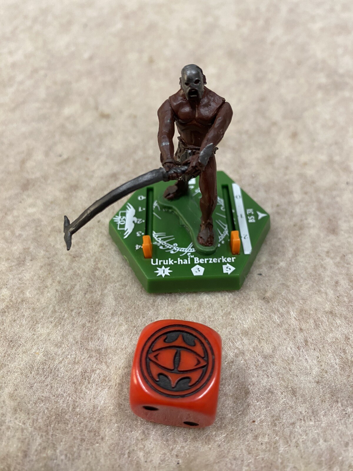 Lord of the Rings Combat Hex Uruk-hai Berzerker BS31 + Dice LOTR | eBay