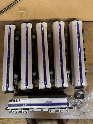 O SCALE MTH Rail King Amtrak F40 and 5 Amfleet Coaches used excellent ...