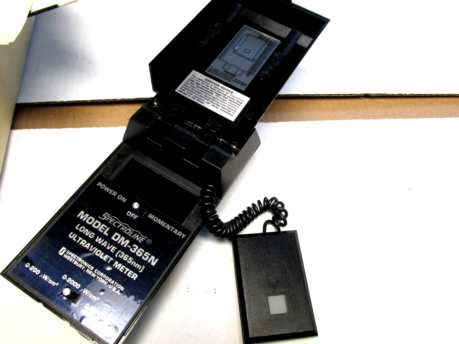 Spectroline DM-365N Long Wave Ultraviolet Radiometer Measurement Tool ...