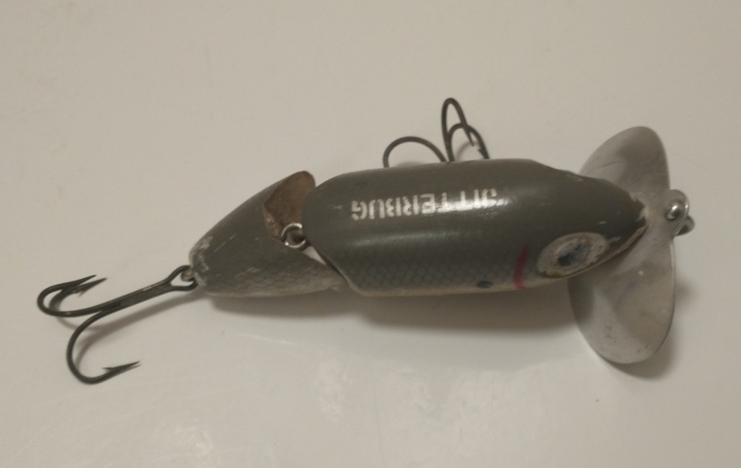 Vintage Fred Arbogast Jointed Jitterbug, 5/8 Oz, 3", Clicker, #1 Hooks ...