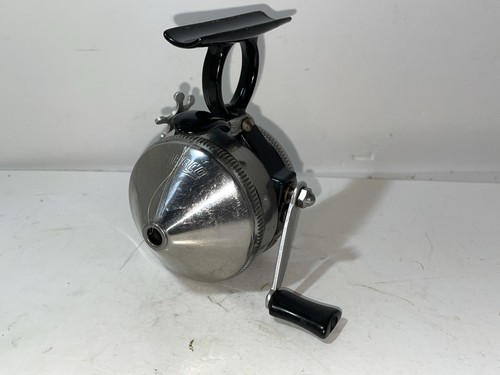 Vintage Zebco Model 44 Trigger Spincast Reel Made In USA | eBay