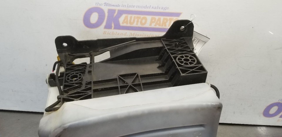 16 FORD F250 SUPER DUTY WINDSHIELD WASHER RESERVOIR BATTERY BOX 6.7L | eBay