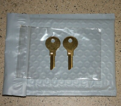 2 1965 to 2012 Coleman Pop-Up Camper Step Up Door Keys 8025 or 1101X ...