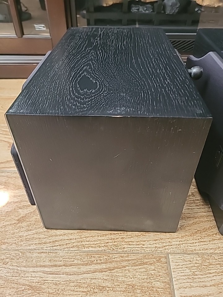 Pair of Monitor Audio Silver 3i Bookshelf Speakers, Made in England | eBay