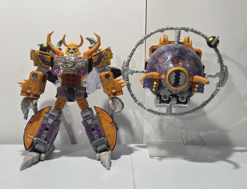 2x Transformers Armada Unicron with minicons and Throne of Chaos ...