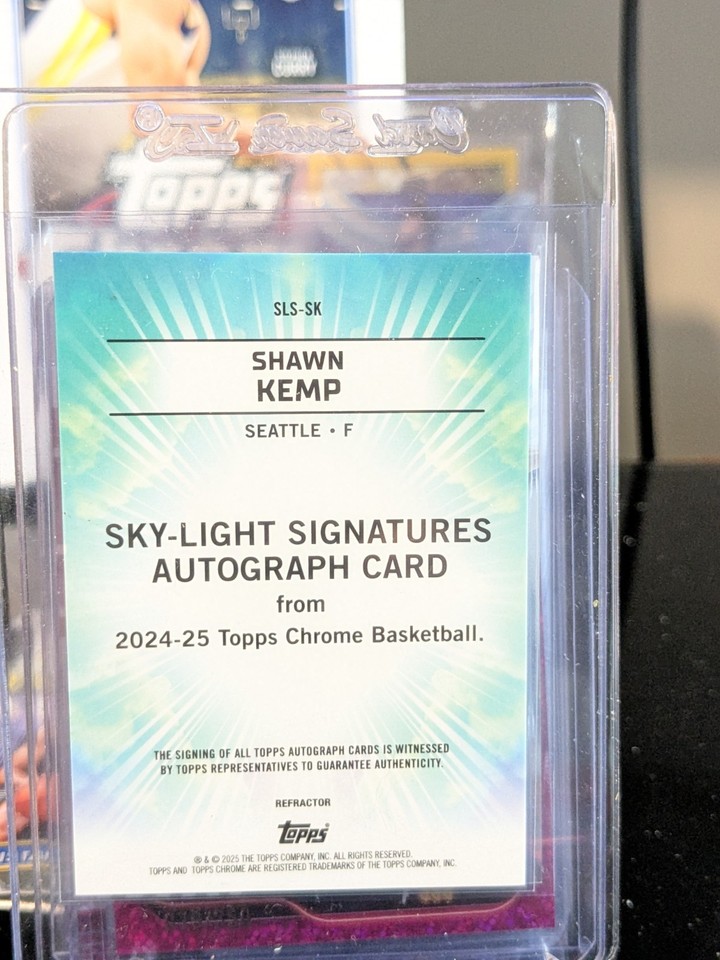 2024-25 Topps Chrome - Sky-Light Signatures Shawn Kemp #SLS-SK ...