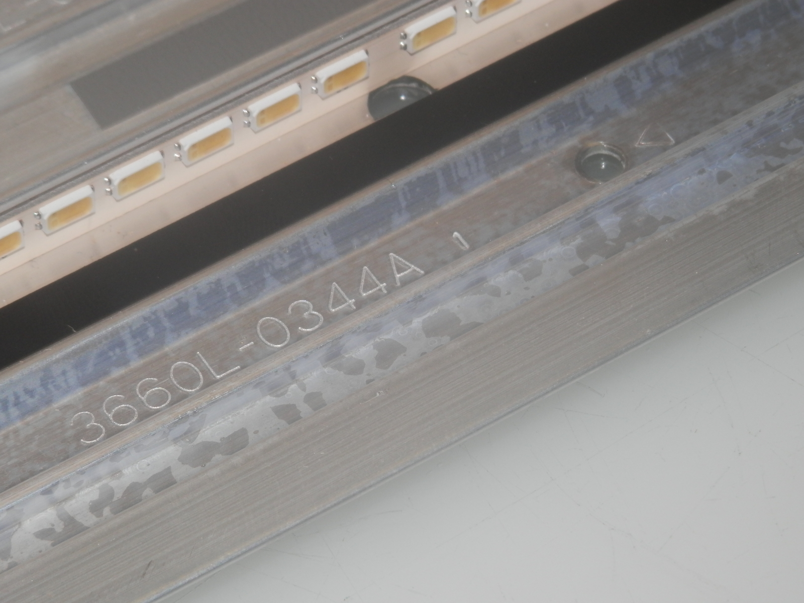 LG 55LV530 55LE5400 55LE5500 55LX6500 SANYO DP55360 3660L-0344A (1) B ...