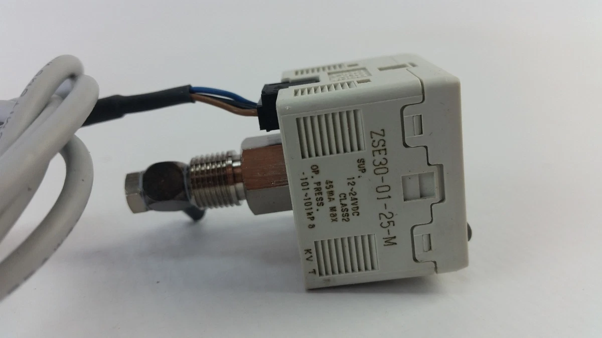 SMC Corporation ISE20-P-P-N01-L PRESSURE SWITCH, ISE20, 55% OFF