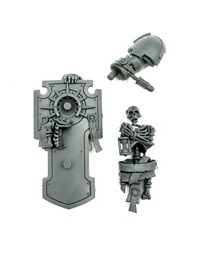 Warhammer 40K: Space Marines Captain With Relic Shield Arm Skeleton | eBay