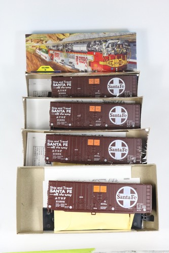 Athearn HO 40' Grainloading Boxcar ATSF Santa Fe - Set of 4 Unbuilt ...