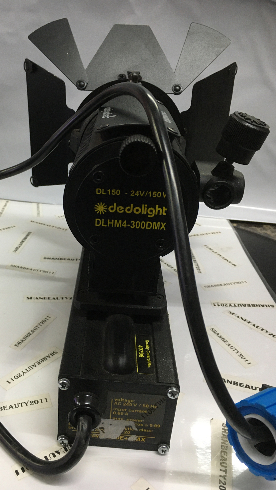 Dedolight DLHM4-300-E DMX Fok 24v/150W Art Light Lamp-DMX Controlled ...