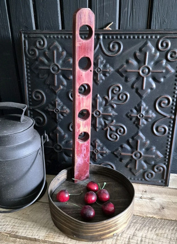 Primitive Barn Red Shaker Wood Candle Shelf Self Standing/Wall Hanging ...
